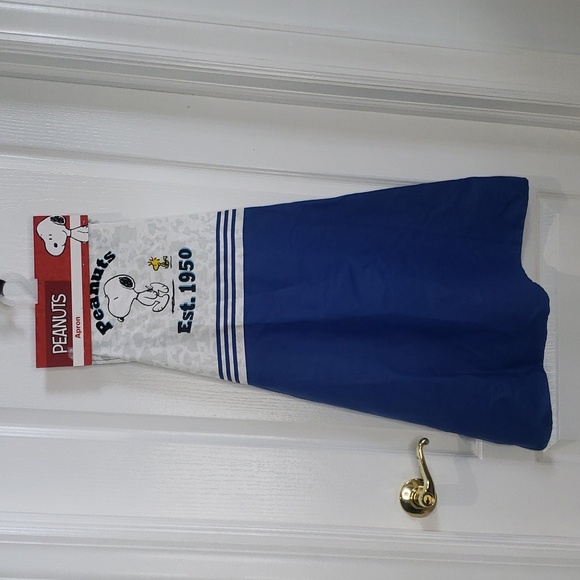 Peanuts | Accessories | Peanuts Snoopy Woodstock Blue White Apron Nwt | Poshmark